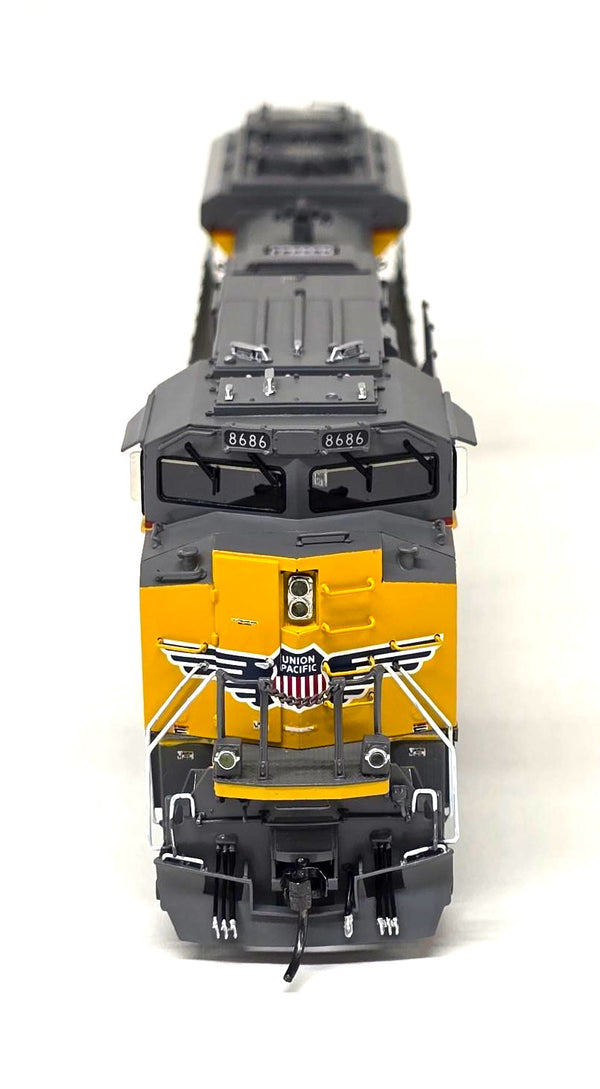 Union Pacific SD70ACE Isolated Cab, Engine# 8686 – Division Point